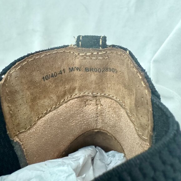 Born | Shoes | New In Box Born Faline Chelsea Boot W In Black ...